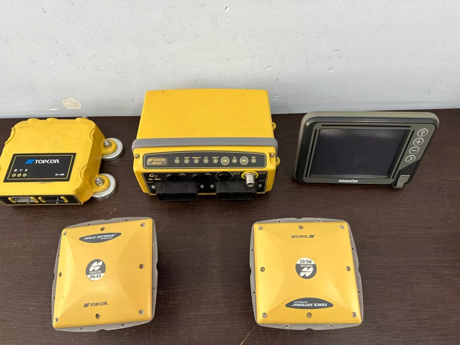 Komatsu 3DMC (GX55), Topcon MC-R3, SL-100, Dozer Control - Full Options ...