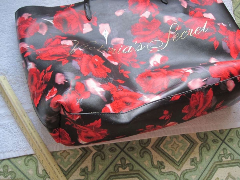 Victoria's Secret Tote Bag Roses Floral Broken Black Strap Preowned ...