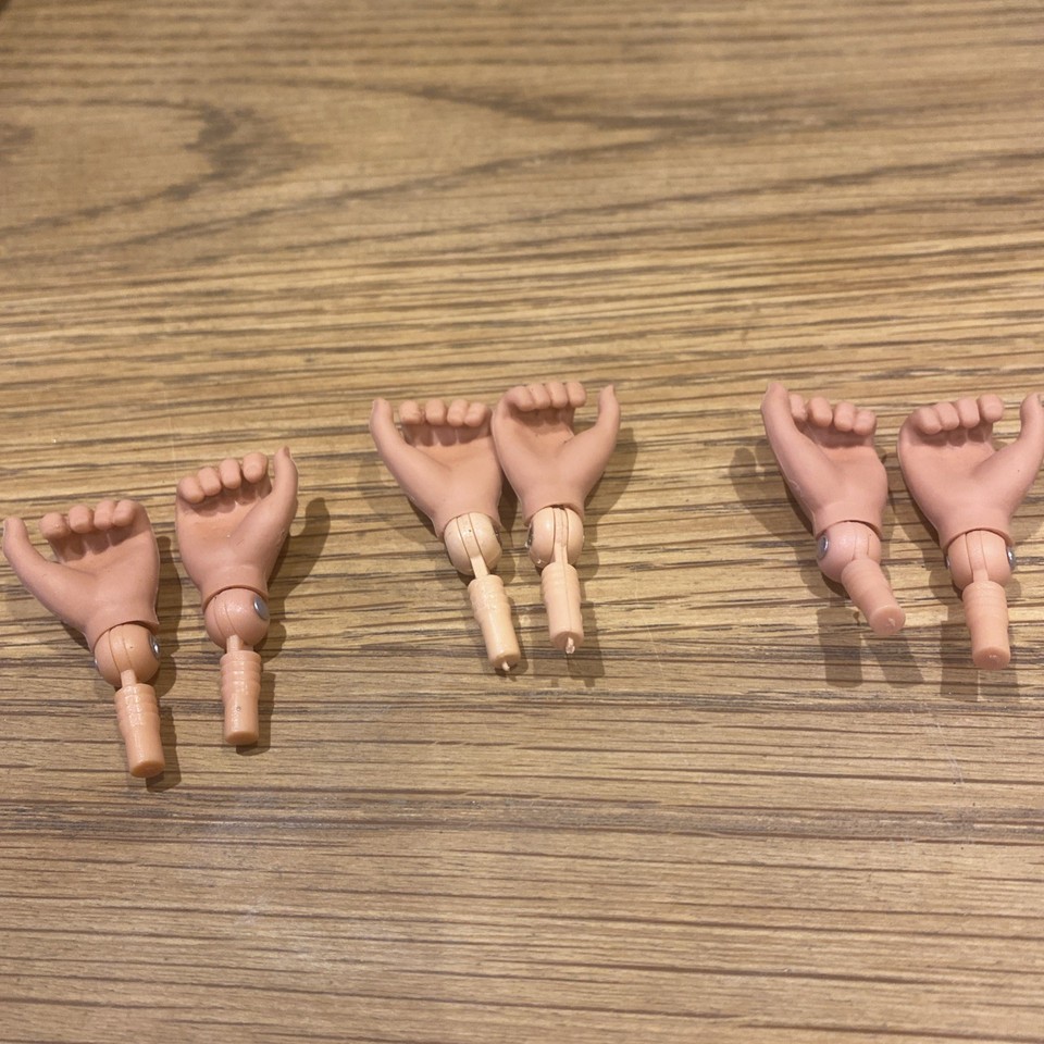 3 Sets Of Repro Action Man Gripping Hands | eBay UK