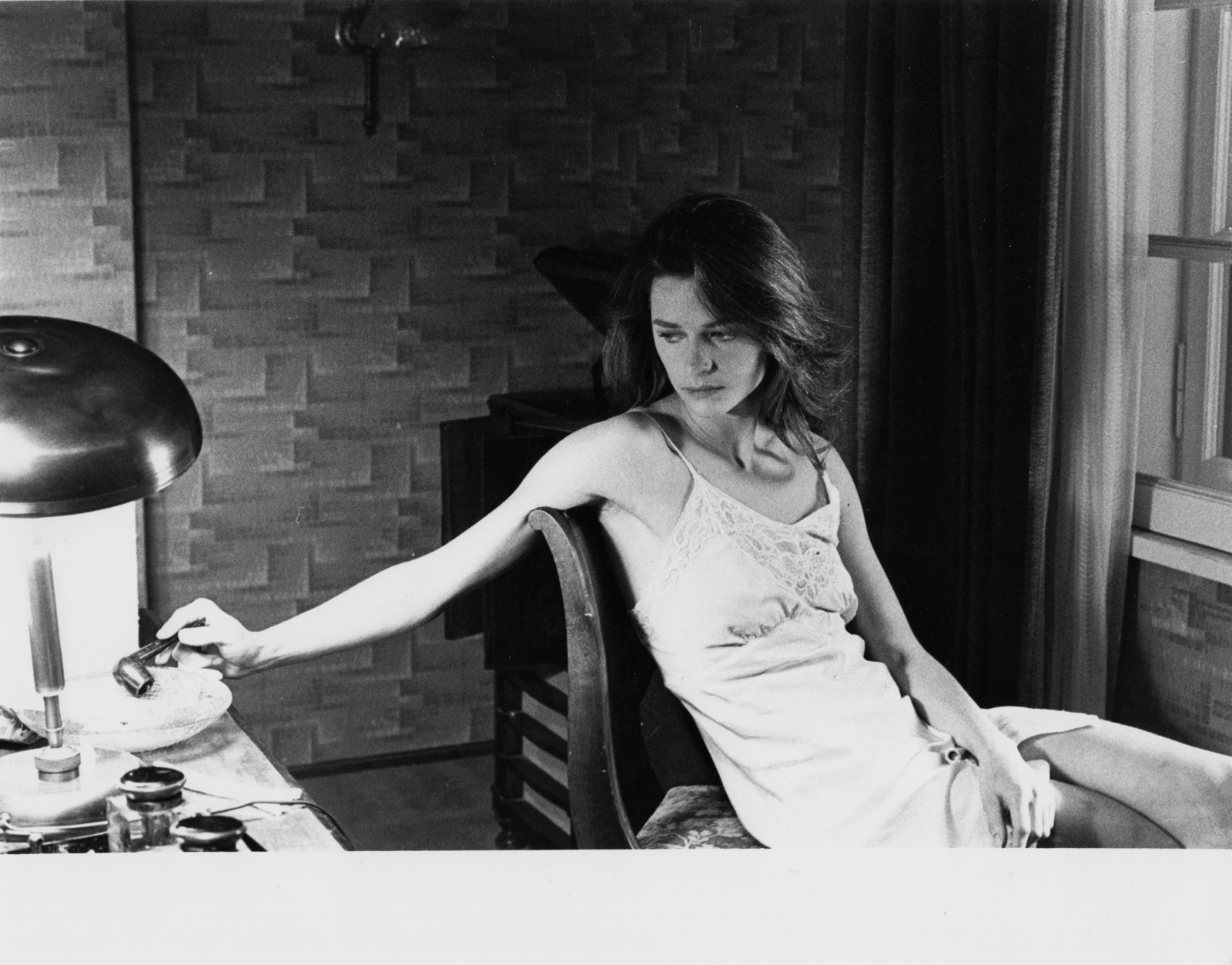 Photo originale Charlotte Rampling Portier de nuit lingerie nuisette sexy | eBay