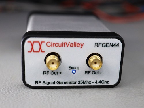 RFGEN44 Programmable USB RF Signal Generator 35Mhz to 4.4Ghz Open ...