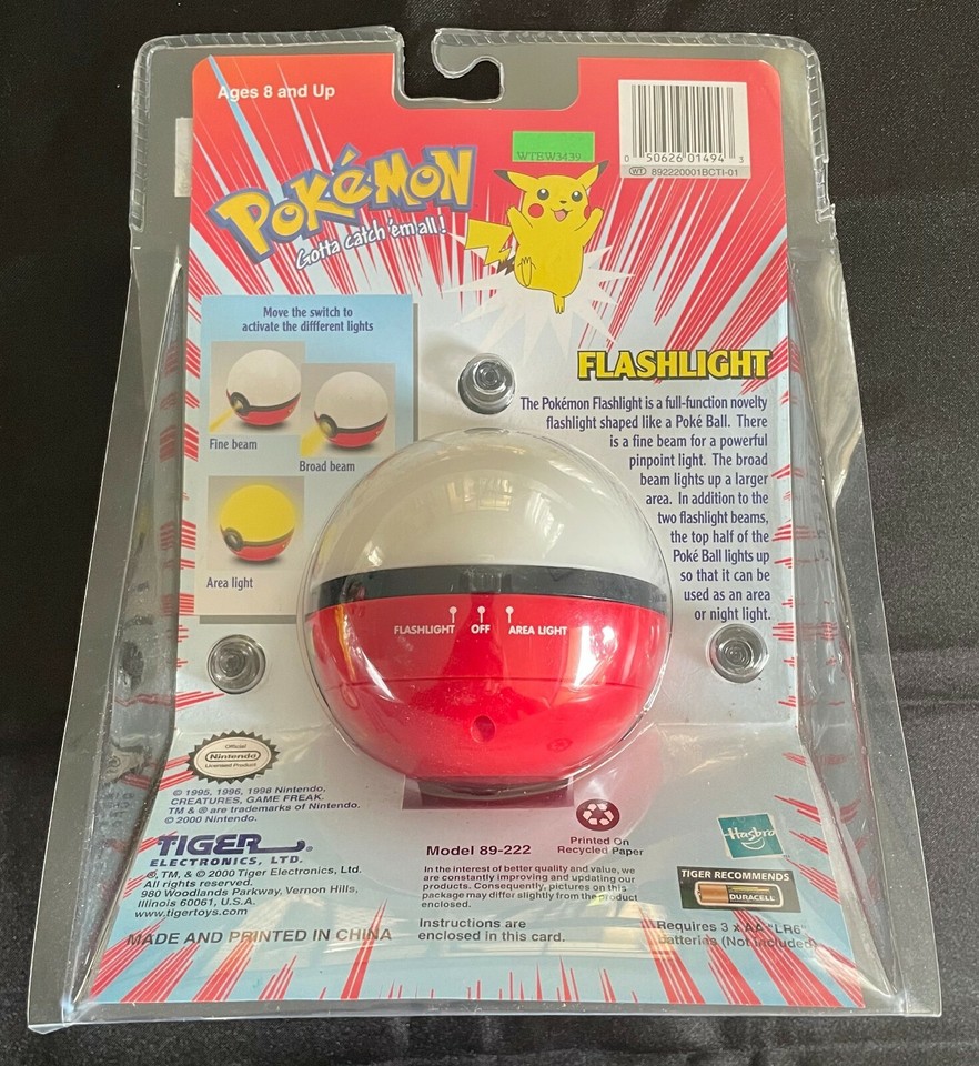 Pokemon Toy - Poke Ball Flashlight - New Sealed - 2000 Tiger Hasbro | eBay
