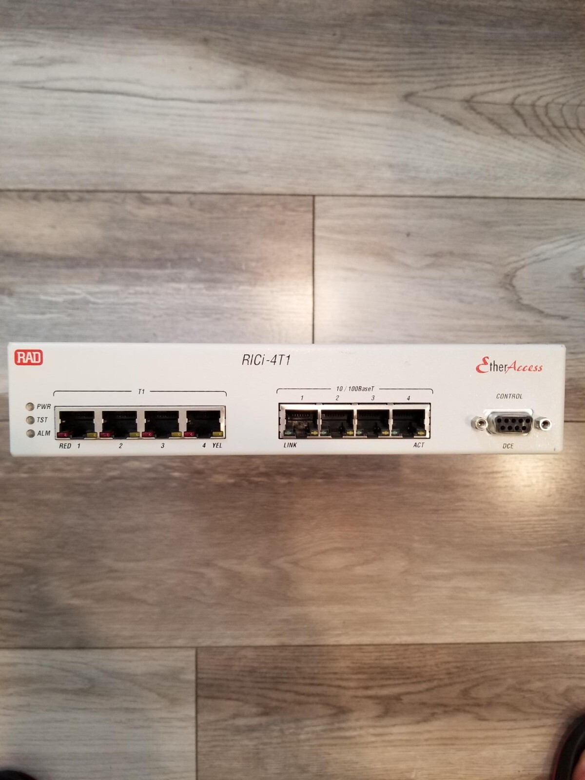 RAD DATA 4670120000 RICI-4T1 FAST ETHERNET OVER 4 X T1 NETWORK ETHER ...