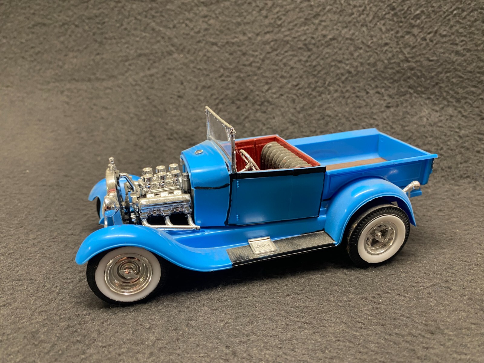 '29 Ford Model A Roadster Pickup Built 1/25 Model 6x2s V8 Street Rod ...