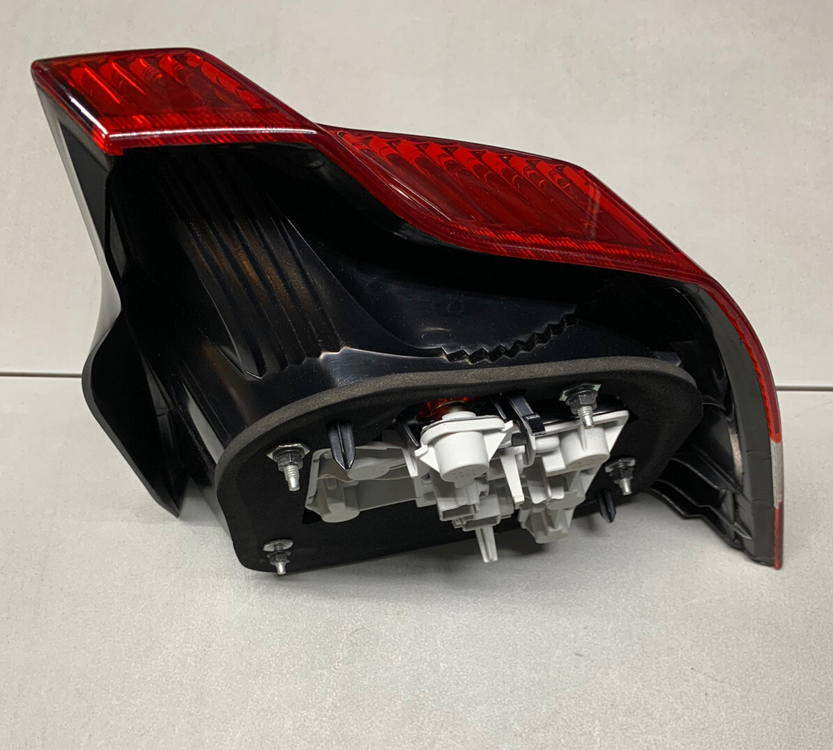 Volvo S40 Tail Light Brake Lamp Lens Taillight 31213554 Left LH Rear ...