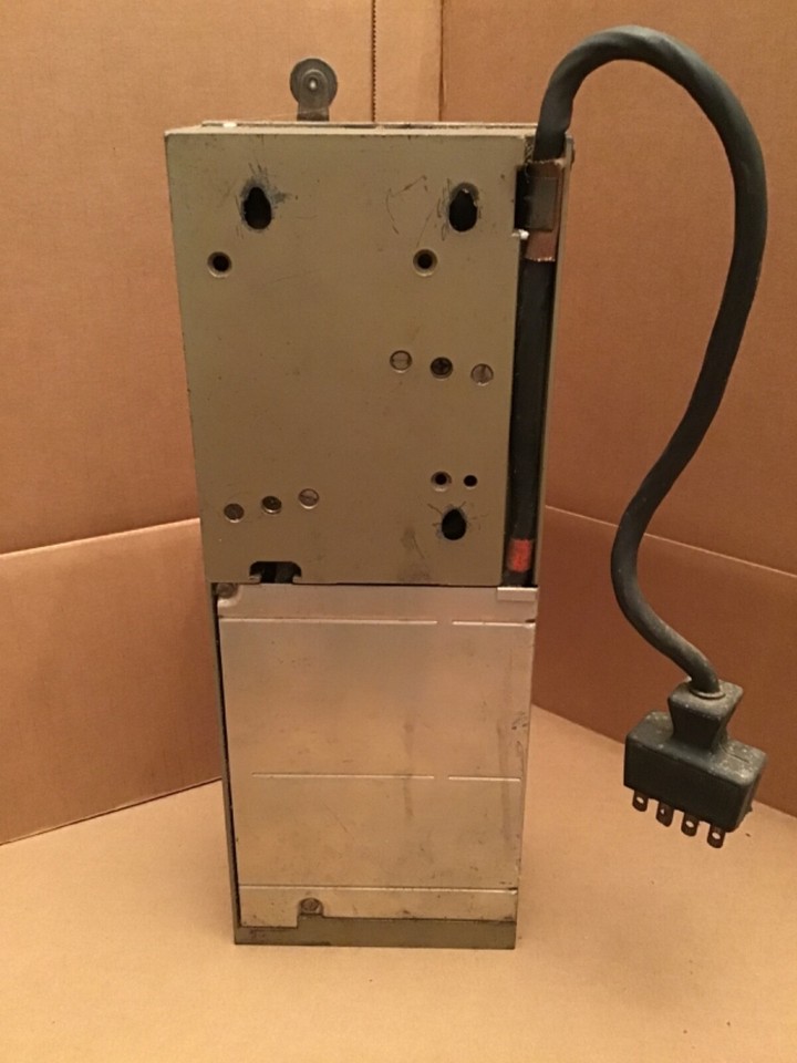 Vendo 83 Coin Mechanism Coke Machine Parts Vintage Soda Machine Parts ...