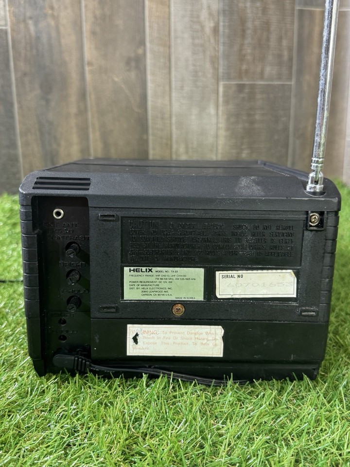Vintage Helix TX-22 Portable TV AM/FM Radio Combo – Works, Battery ...