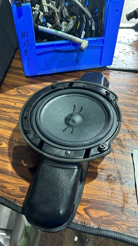 MERCEDES BENZ E-KLASSE W211 220 CDI Lautsprecher SUBWOOFER A2118200002 ...