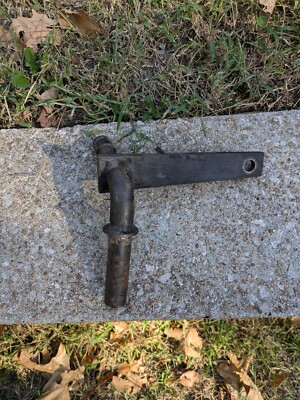 John Deere 400 Right Hand Side Steering Spindle AM35414 | eBay