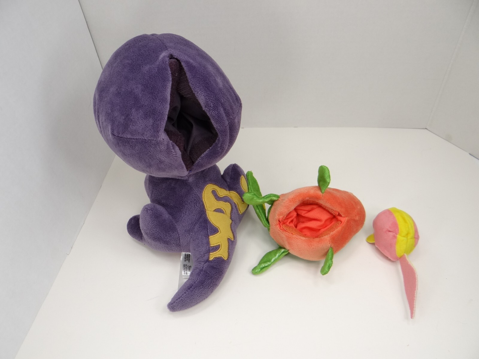 Stranger Things Funko Dart Nesting Plush 3 in 1 Evolution Of Demogorgon ...