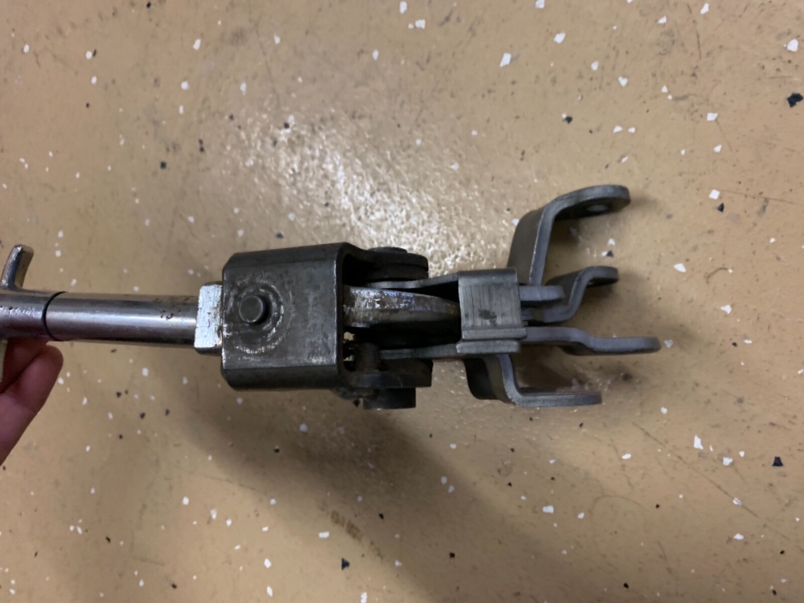 1964 1965 1966 CHEVROLET CORVETTE MUNCIE OEM 4 SPEED SHIFTER ASSEMBLY ...