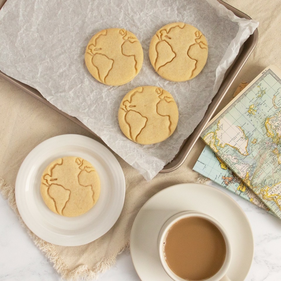 Earth cookie cutter | planet interstellar climate change galaxy biscuit ...