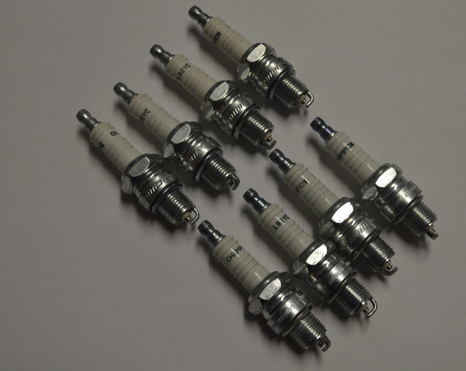 Suzuki Generator Power Equipment CHAMPION Spark Plug L92YC Set 8 | eBay UK