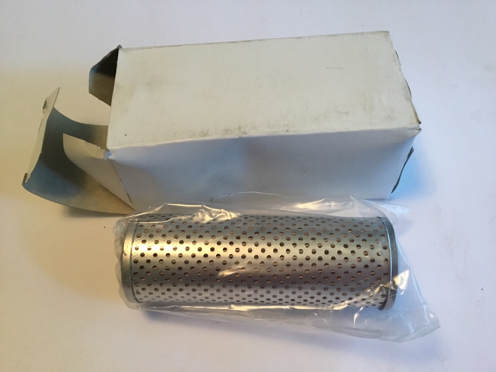 HF7954 Fleetguard Hydraulic Filter for sale online | eBay