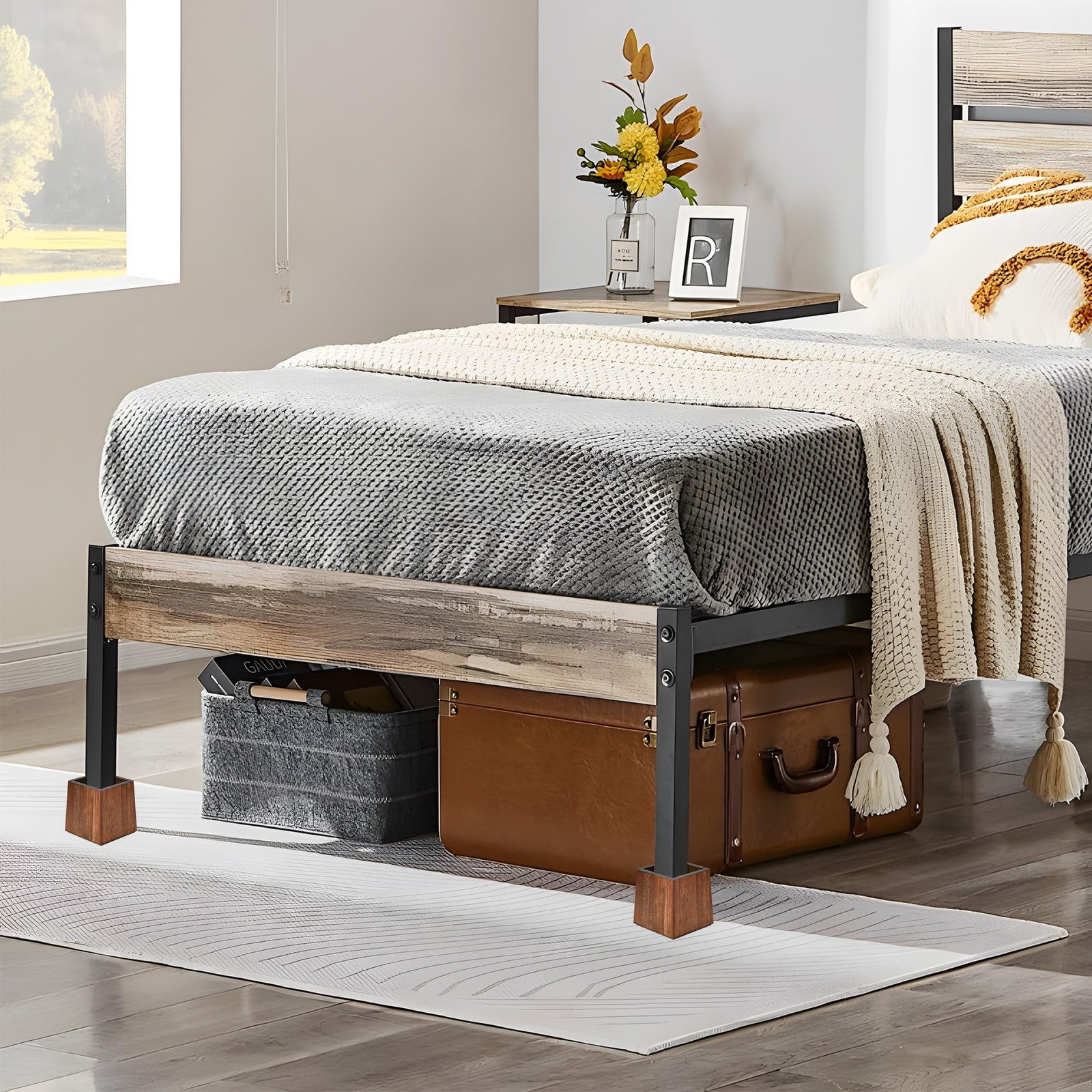 Wood Bed Risers - Supports up to 2200 lbs - Heavy Duty Furniture Risers ...