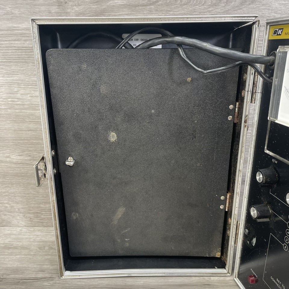 B&K Model 466 CRT Tester Rejuvenator by Dynascan AS IS Untested Powers ...