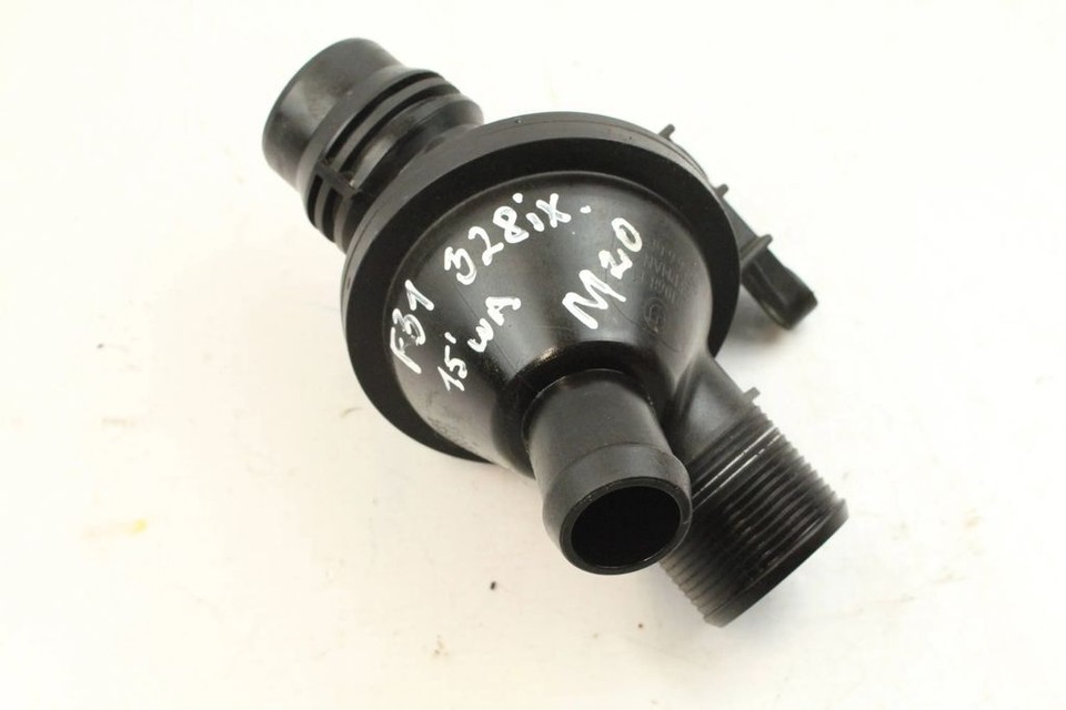 BMW F20 F22 F30 F32 F34 F36 F07 F10 E84 F25 F26 F15 Thermostatgehäuse ...