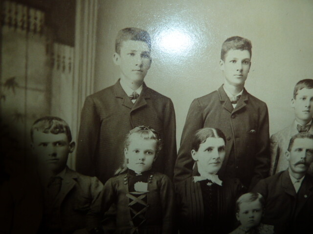 Green Lewis Family History