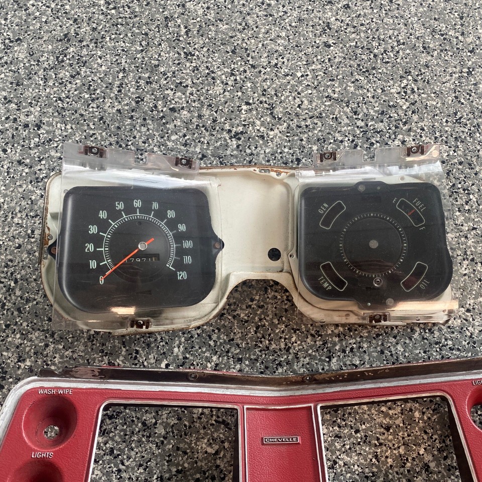 1968 Chevelle SS OEM Gauge Cluster Dash Panel Tach Dial Tachometer ...
