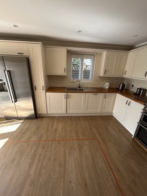 Howdens cream colour kitchen units | eBay UK