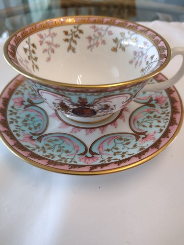 Royal Collection Teacup and Saucer Celebrating H.M. Elizabeth II 80th ...