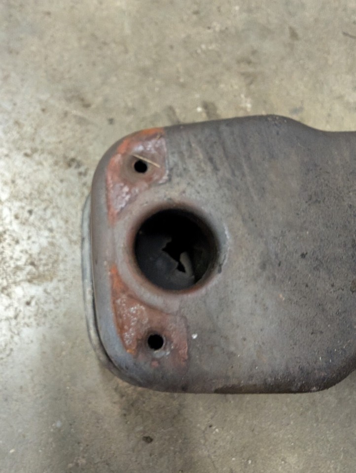 OEM/USED Kohler Courage Muffler Troy Bilt Bronco Cub Cadet MTD 751 ...