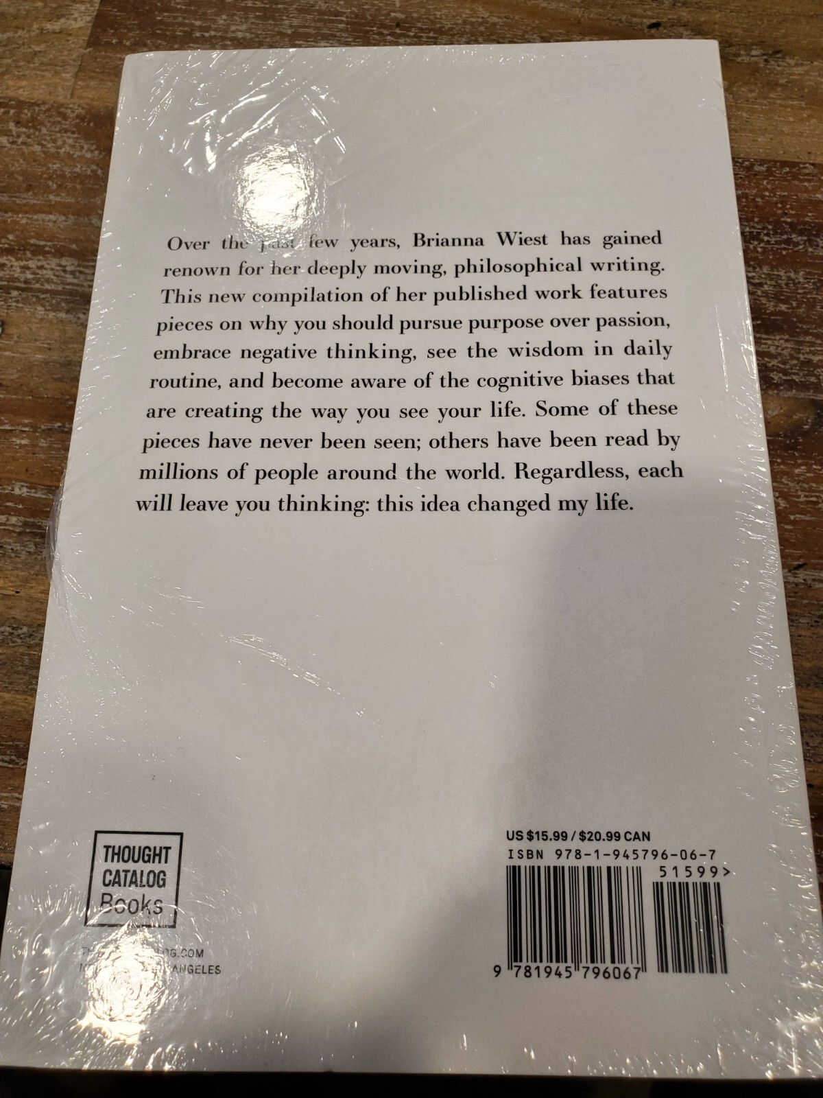Brand New - 101 Essays That Will Change the Way You Think by Brianna ...