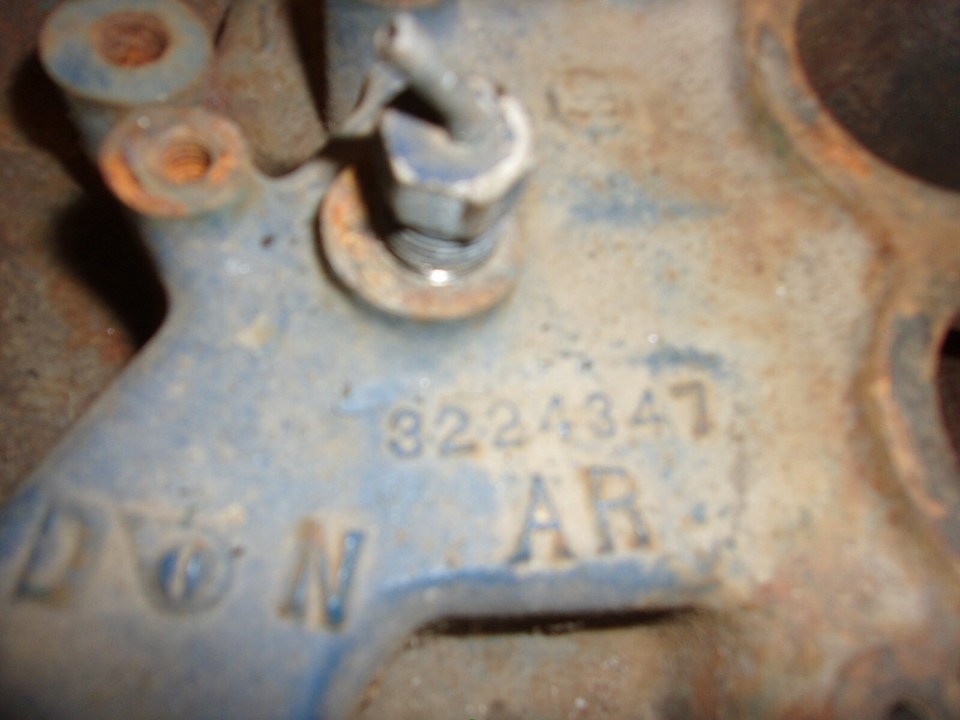 360-401 V8 AMC 3224347 4 Barrel Cast Iron Intake Manifold Jeep Javelin ...