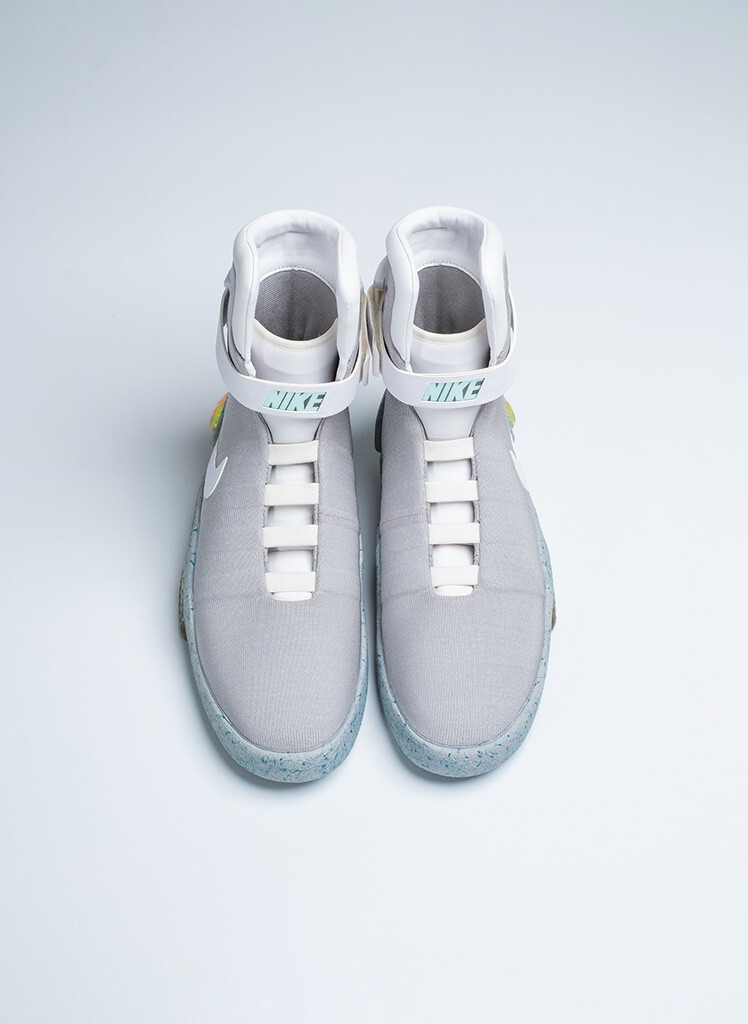 Nike MAG Back To The Future (SET) - US 9 / EU 42,5 - DS, NEU Nike MAG Back To The Future (SET) - US 9 / EU 42,5 - DS, NEU