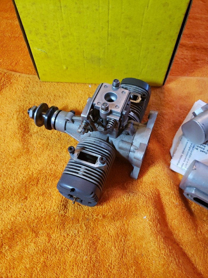 MVVS Engine - MVVS 120 Twin Size Motor W/Pitts Muffler - Boxer 1.20 ...
