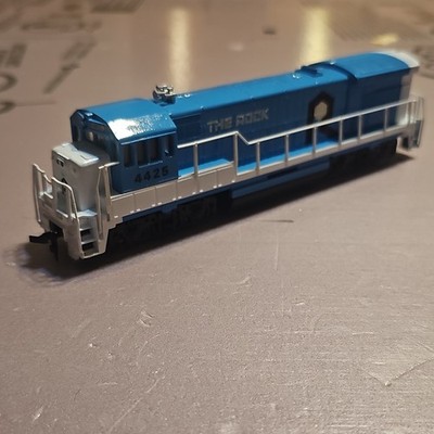 Bachmann HO GE U33B Diesel Locomotive Rock Island Blue/White Lighted ...