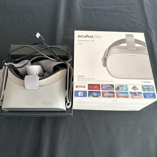 Oculus Go 32GB Standalone Virtual Reality Headset in Good Condition ...