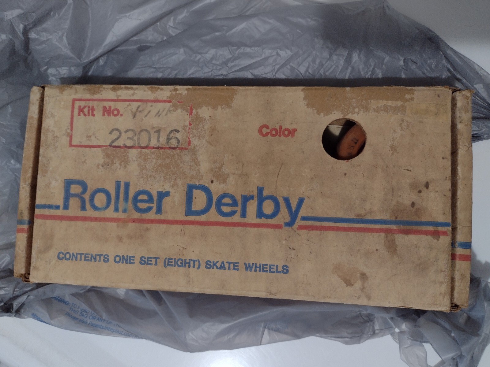 VINTAGE SET OF 8 ROLLER DERBY SKATE WHEELS KIT IN ORIGINAL BOX #23016 ...