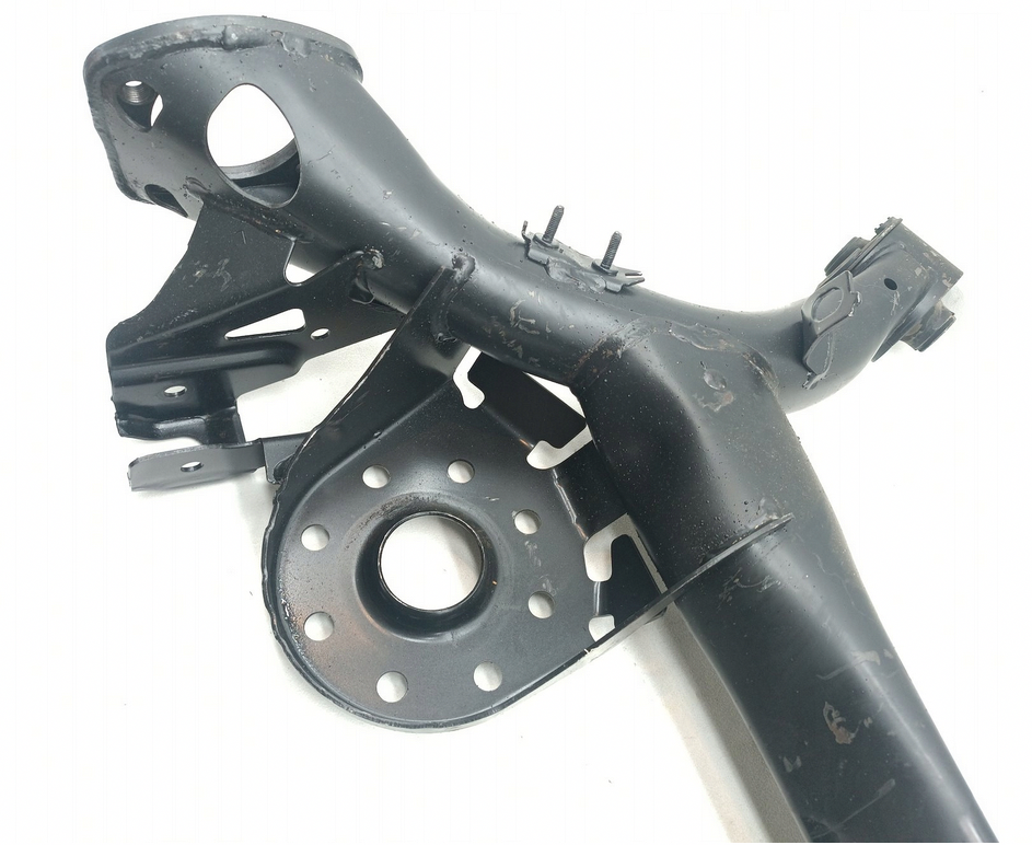 Rear crossmember Subframe Axle Toyota PriusC 12-18 Yaris 05-16 Scion XD ...