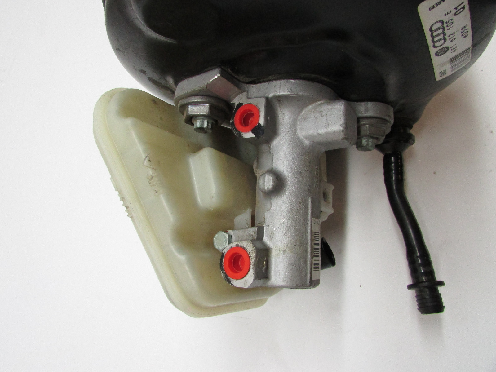 05 AUDI A8 BRAKE BOOSTER MASTER CYLINDER RESERVOIR TANK 4E0 611 301 OEM ...