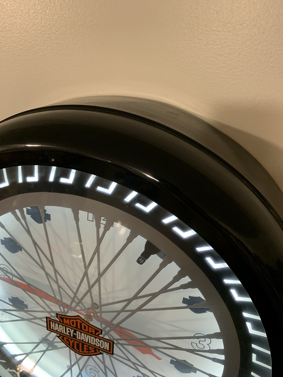 Harley Davidson Vintage Neon Electric Wall Clock Glass Spinning Wheel ...