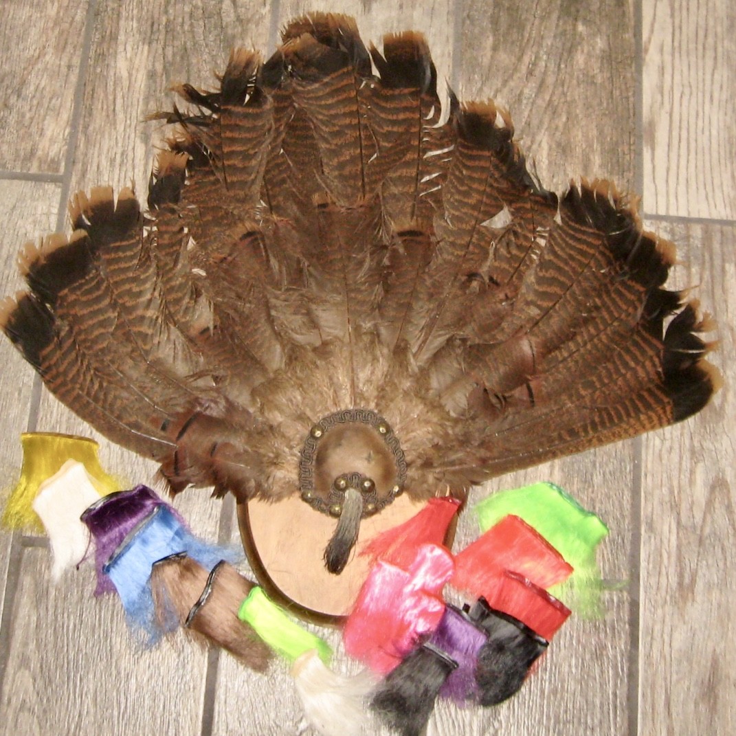 FLY TYING TURKEY TAIL FULL FEATHER & DYNEL COLORED FIBER FISHING LURES ...