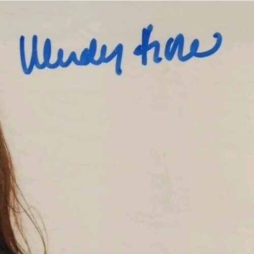 Pretty, hot and tempting glamour model Wendy Fiore- signed 8x10 Photo w ...