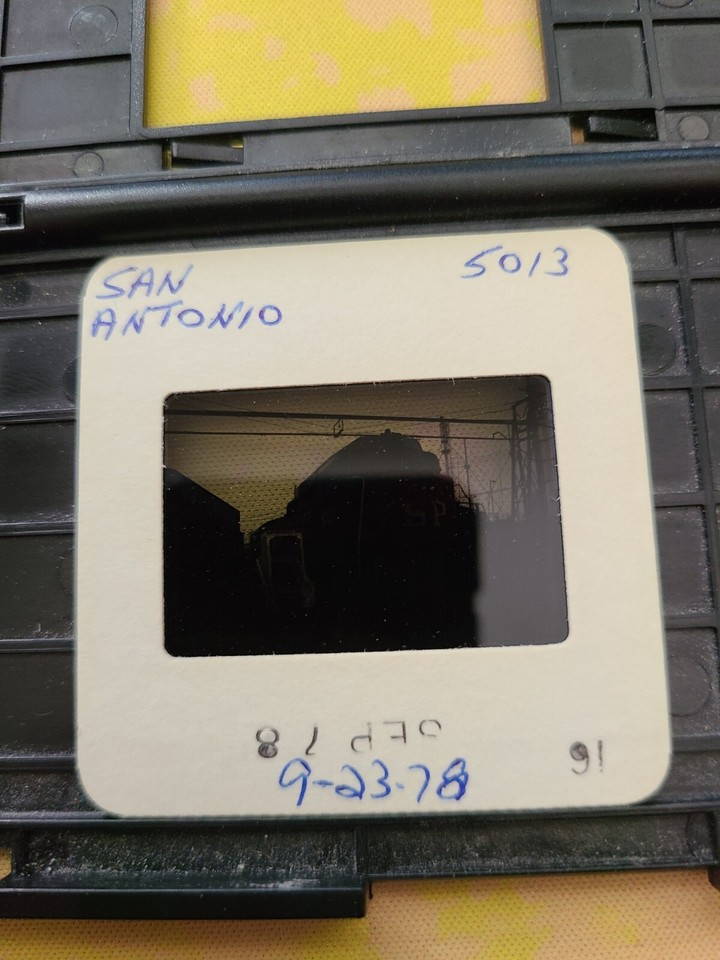 Original Slide Southern Pacific SP 5013 EMD GP30 San Antonio TEX 9-23 ...