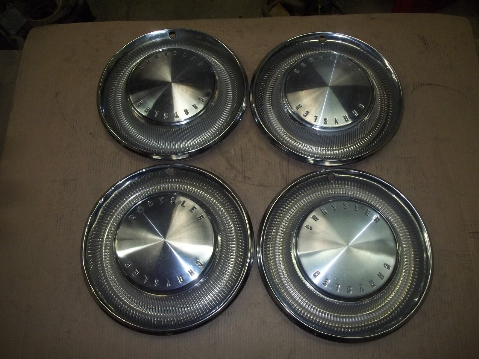 74 75 76 77 78 Chrysler Hubcap Rim Wheel Cover Hub Cap 15" OEM USED 379 ...