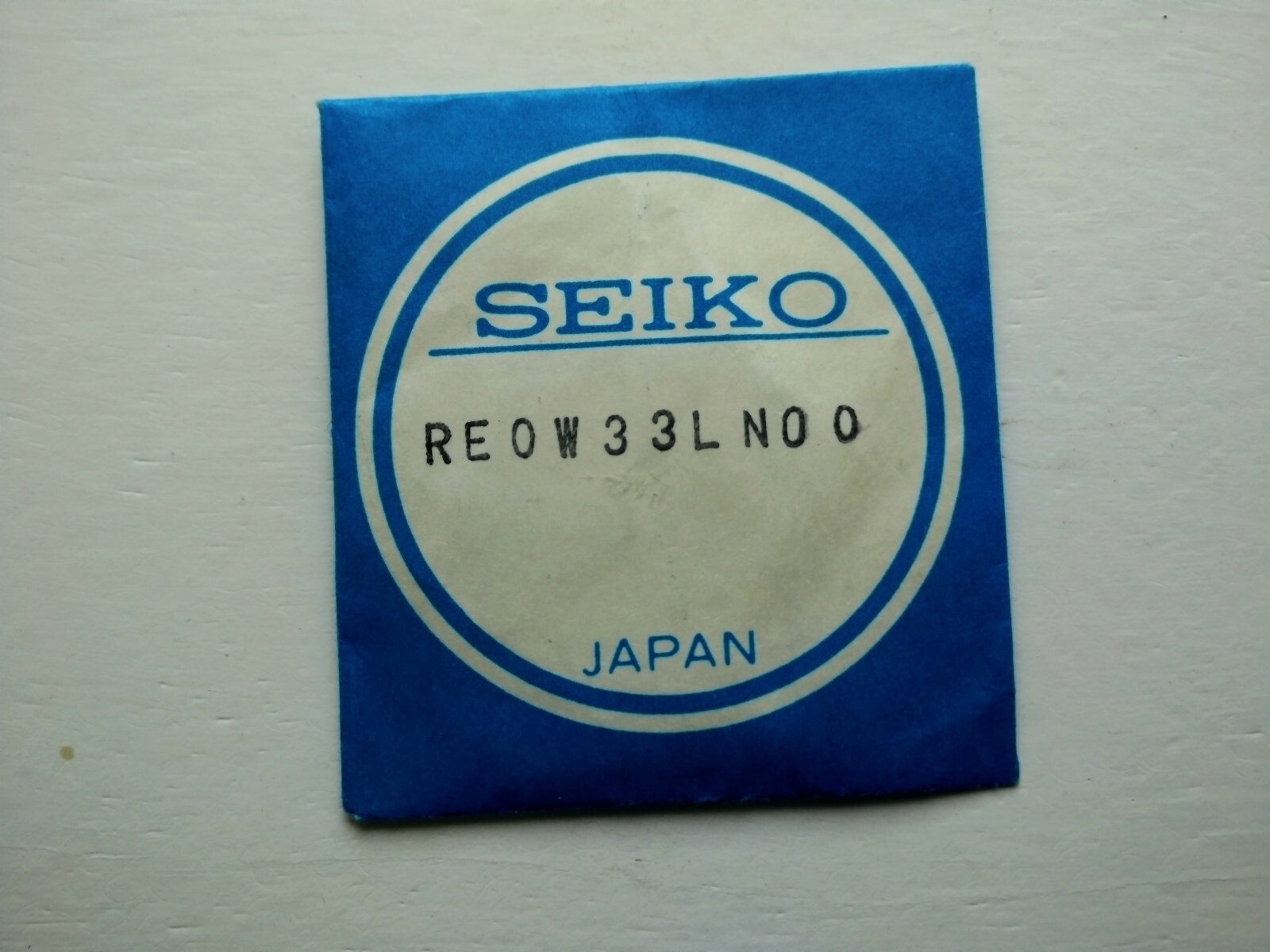 Genuine NOS Seiko Watch Crystals - Various shapes & sizes 18 of 23 | eBay