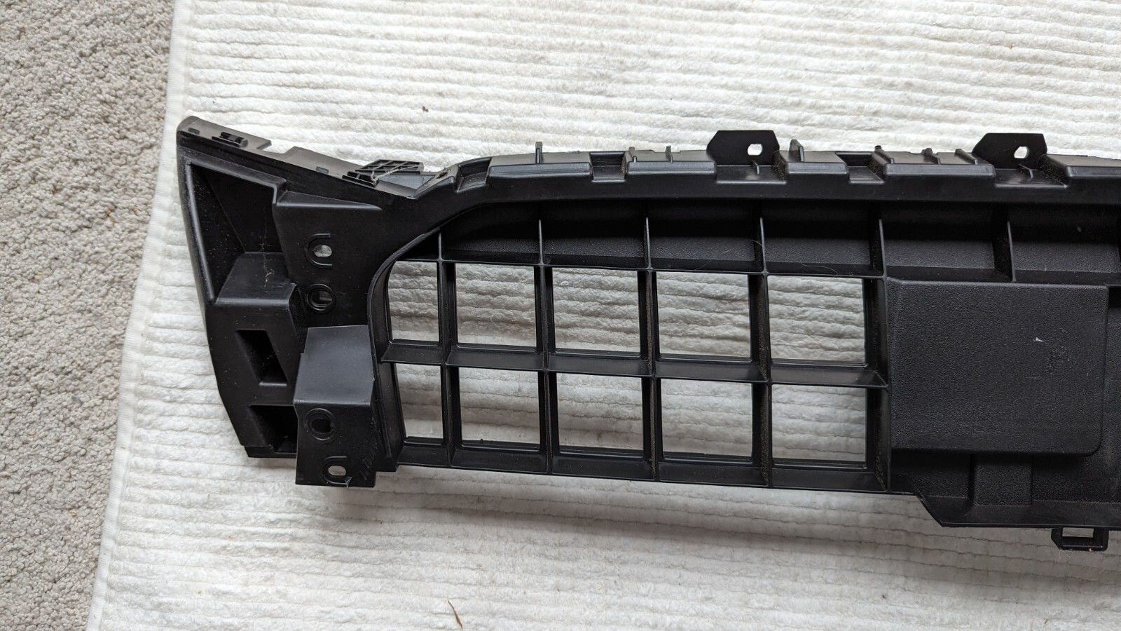 Genuine OEM Audi VW Plate 8R0853692B Striker Q5 8rb for sale online | eBay