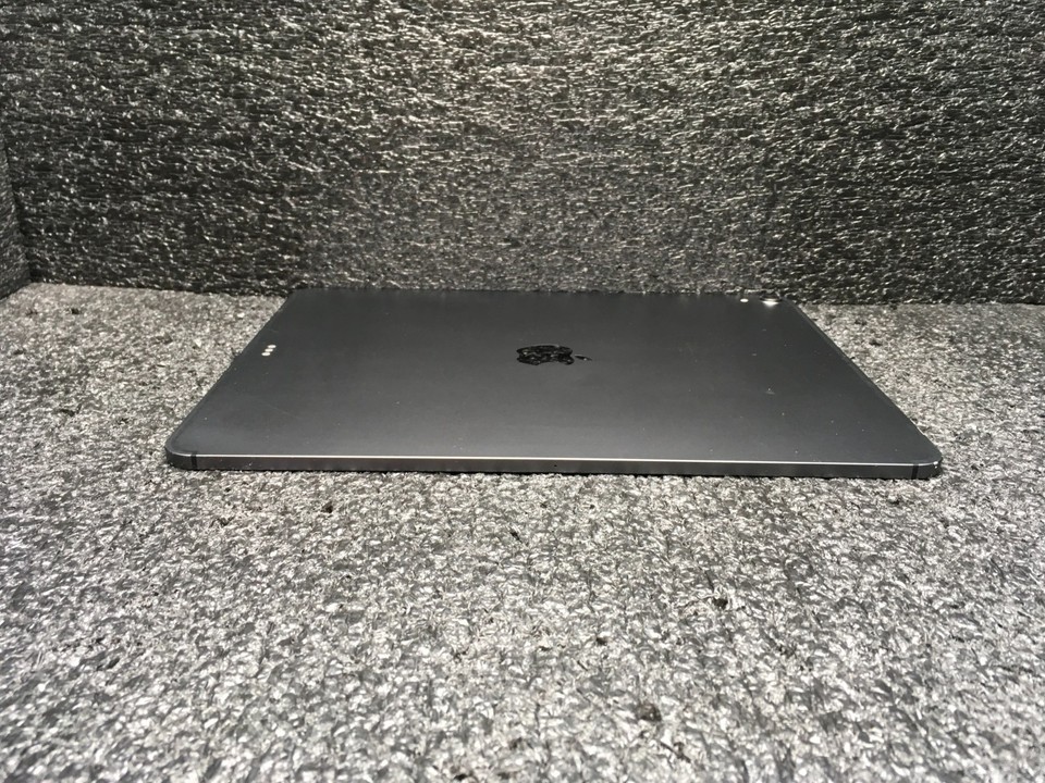 Apple Ipad Pro 12.9" 3rd Gen (Wi-Fi/Cellular) 4GB RAM 64GB SSD A2014 | eBay