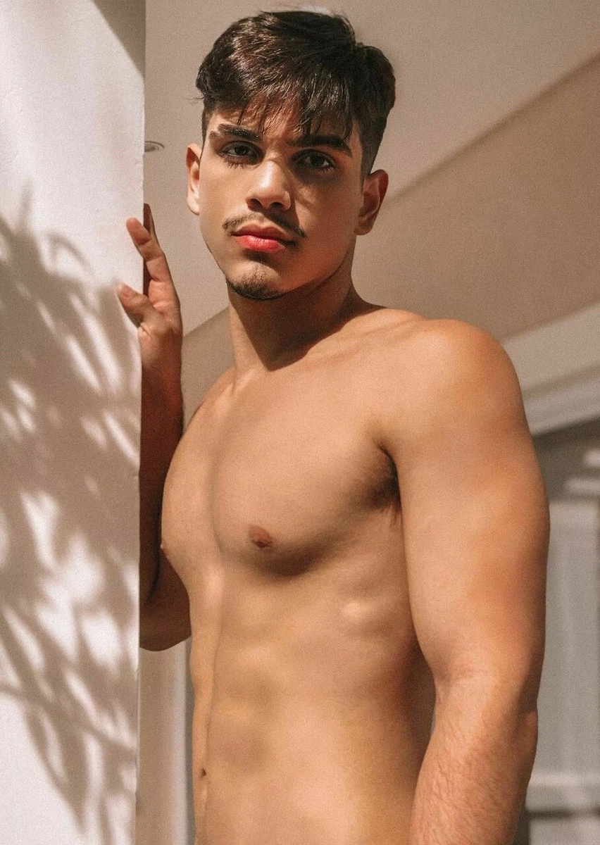 Attractive Men Shirtless