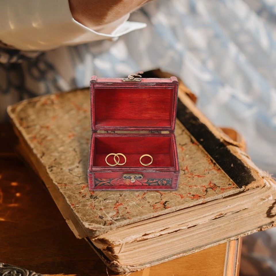 Treasure Box Vintage Wooden Treasure Chest Vintage Jewelry Box ...