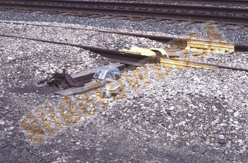 Vtg 1985 Train Slide Railroad Track Derailer X2E123 | eBay