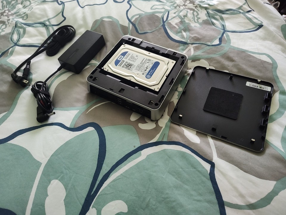 ASUS VivoPC VM40B Mini PC, Celeron 1007U, 500GB HDD, 4GB RAM, Win10 ...