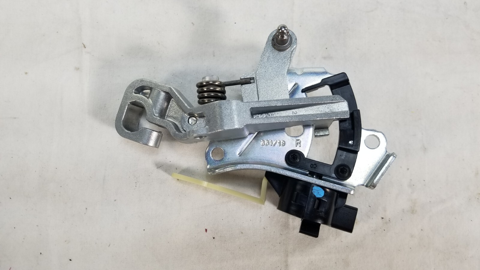 NEW 09-17 RAM 1500 Mopar Steering Column Gear Shift Bracket Sensor ...