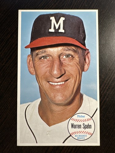 1964 TOPPS GIANTS #31 WARREN SPAHN MILWAUKEE BRAVES NM *Hot Corner ...