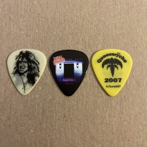 Hard Rock Guitar Pick Lot of 3 Picks | eBay